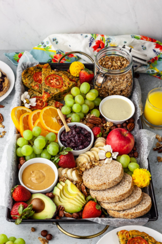 How to Create a Plant Based Brunch Board